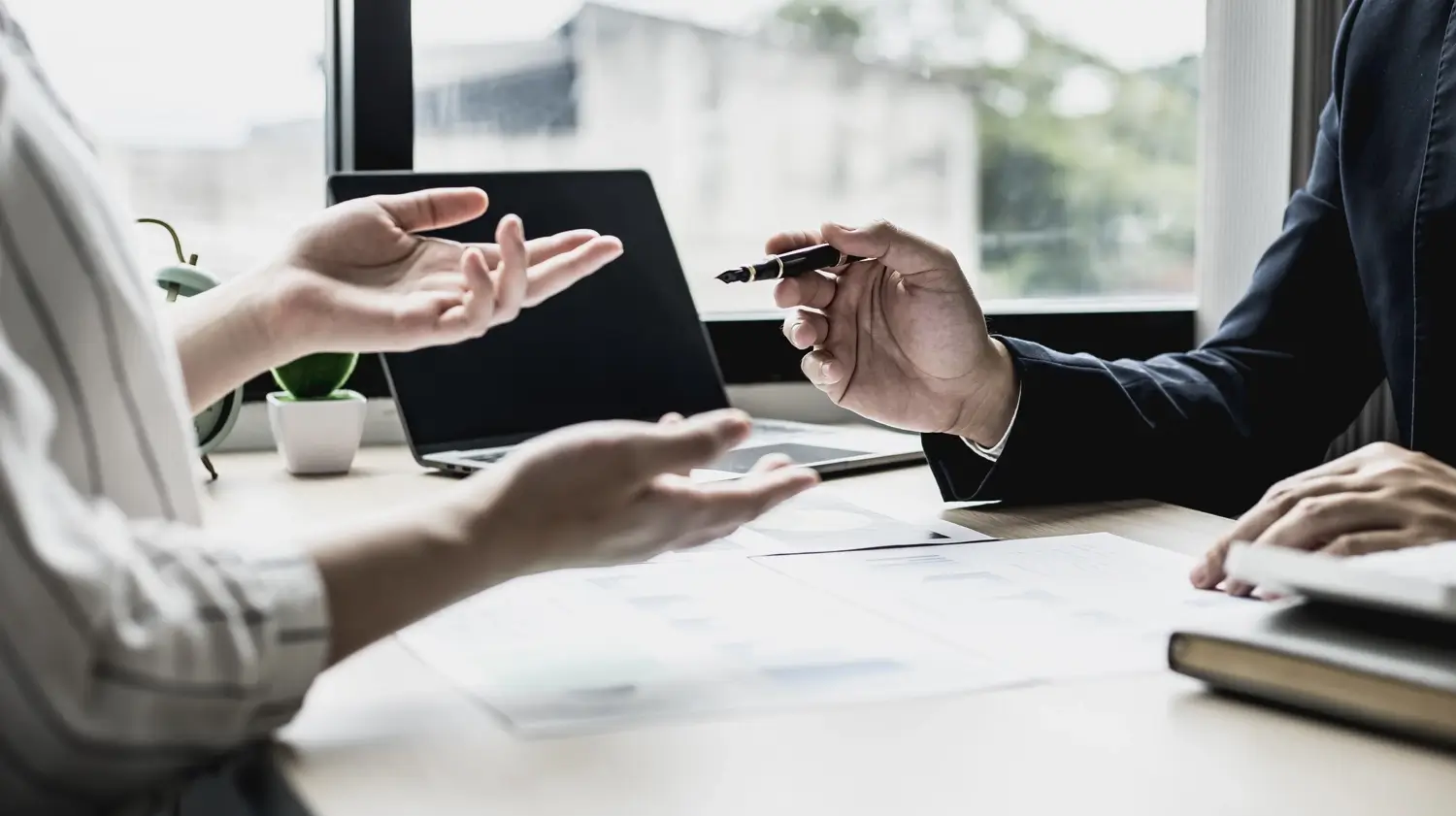 Vermietung und Verkauf - aseco